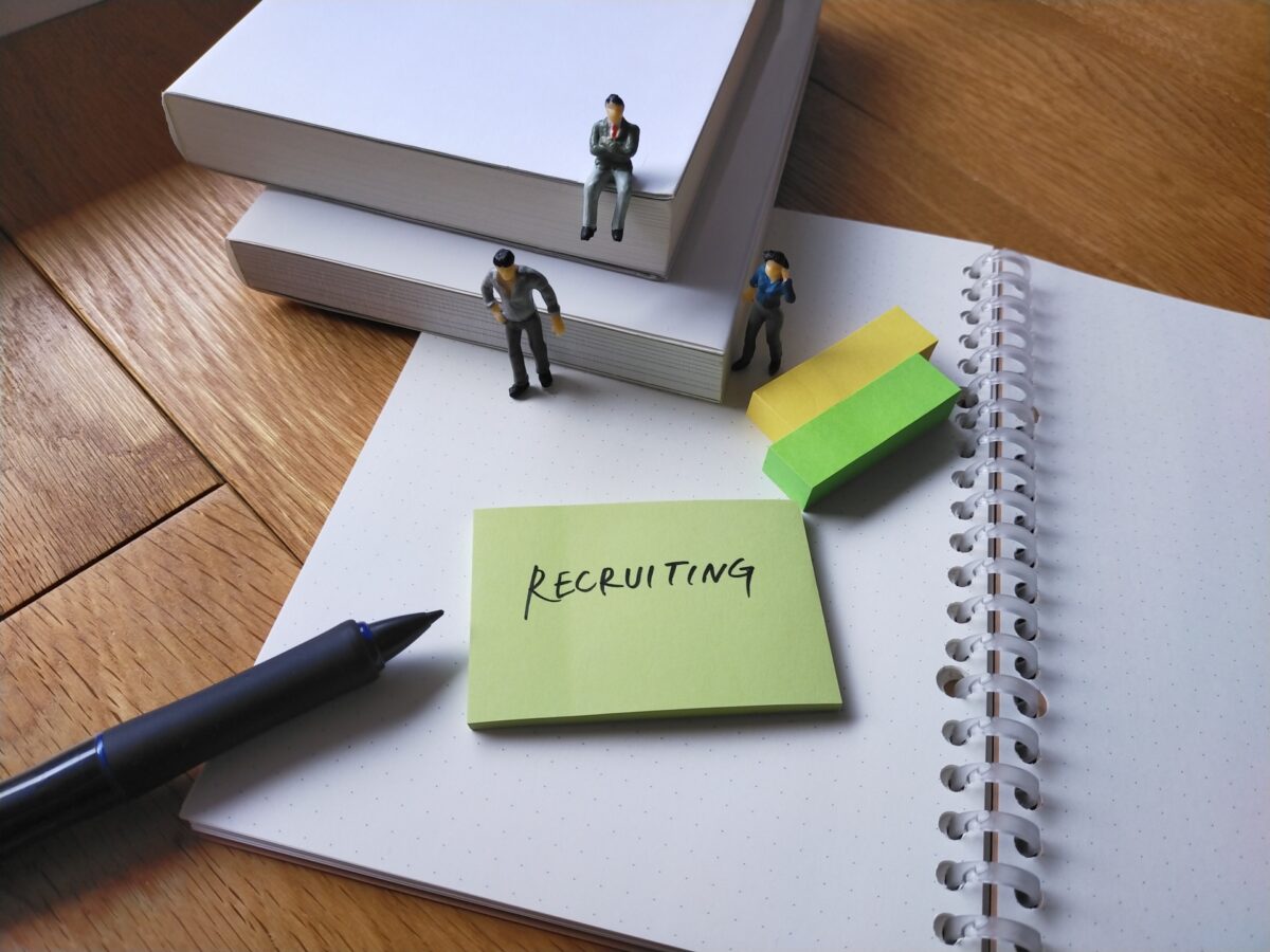 ホームページを活用！採用応募数を増やすには。 ｜ CMNET BLOG｜株式会社CMねっと